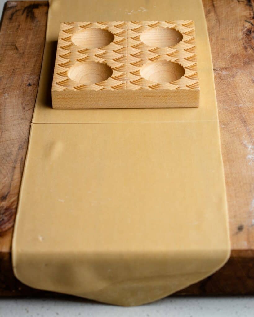 An easy guide for using a ravioli mold - The Burnt Butter Table