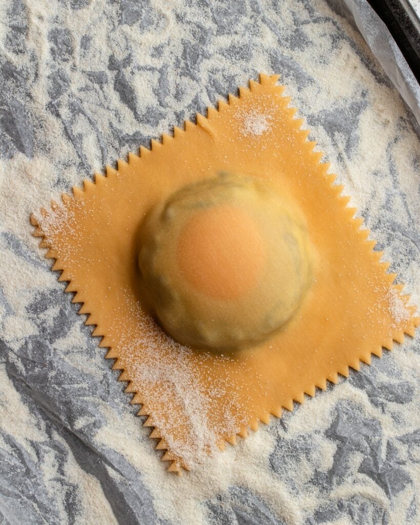 Egg Yolk Ravioli in a Butter Sauce (Raviolo al uovo) - The Burnt Butter ...