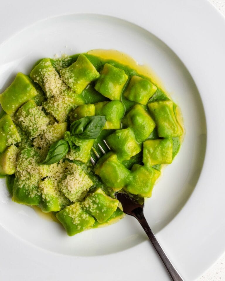 Quick Pea and Basil Green Pasta Sauce - The Burnt Butter Table
