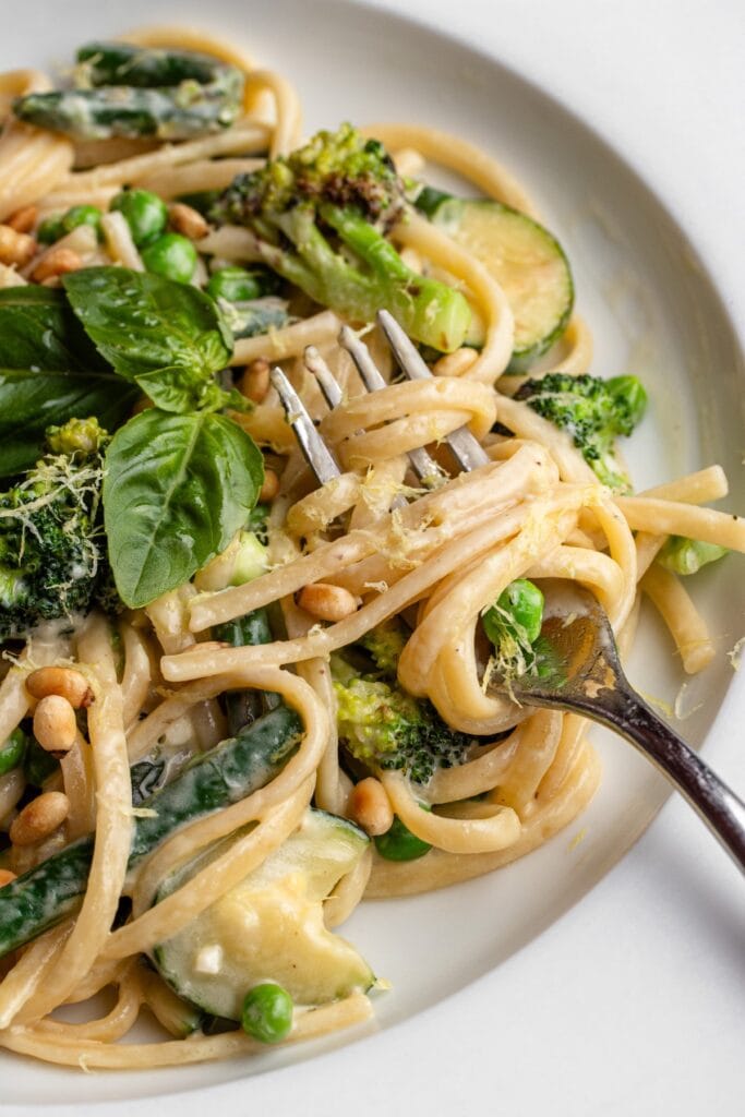 Easy Pasta Primavera Recipe - The Burnt Butter Table