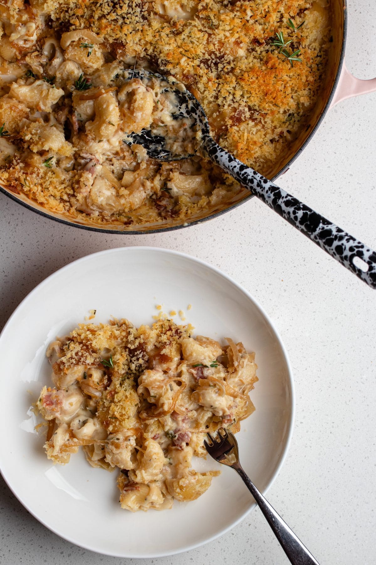 French Onion Mac and Cheese with Bacon - The Burnt Butter Table
